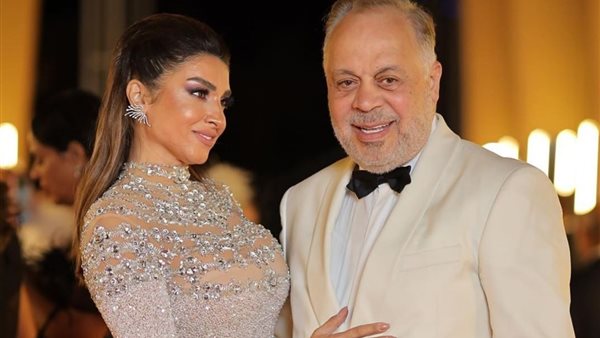 روجينا تفوز بجائزة أفضل ممثلة مصرية وتُهديها لـ أشرف زكي.. والأخير: تعبتي وربنا عوضك